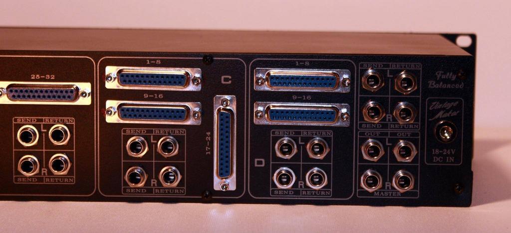 2U-Rack 96x4 Neumann 4-SubMix Bus Analog Summing Mixer