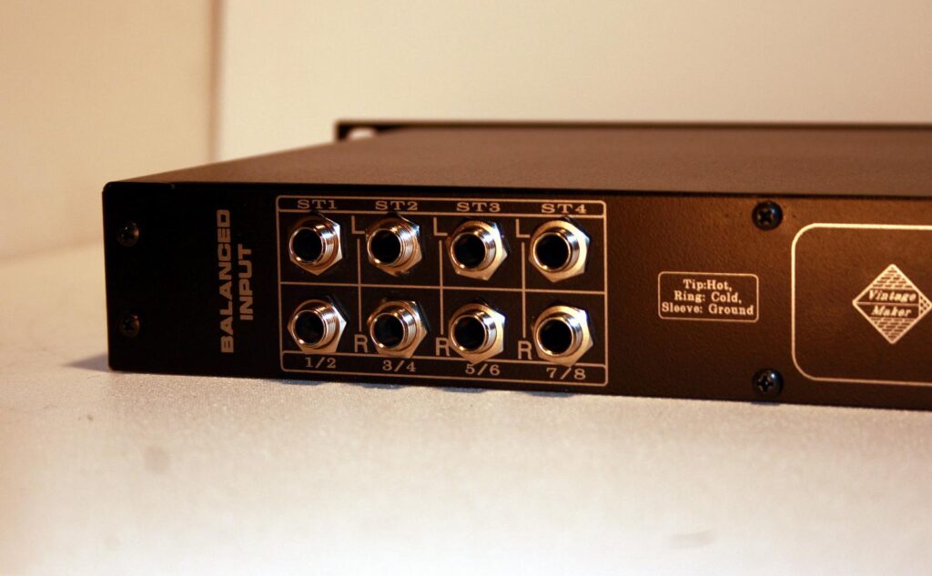 8x4 Neumann Summing Mixer - TRS - Insert 8 x Per Channel Mono