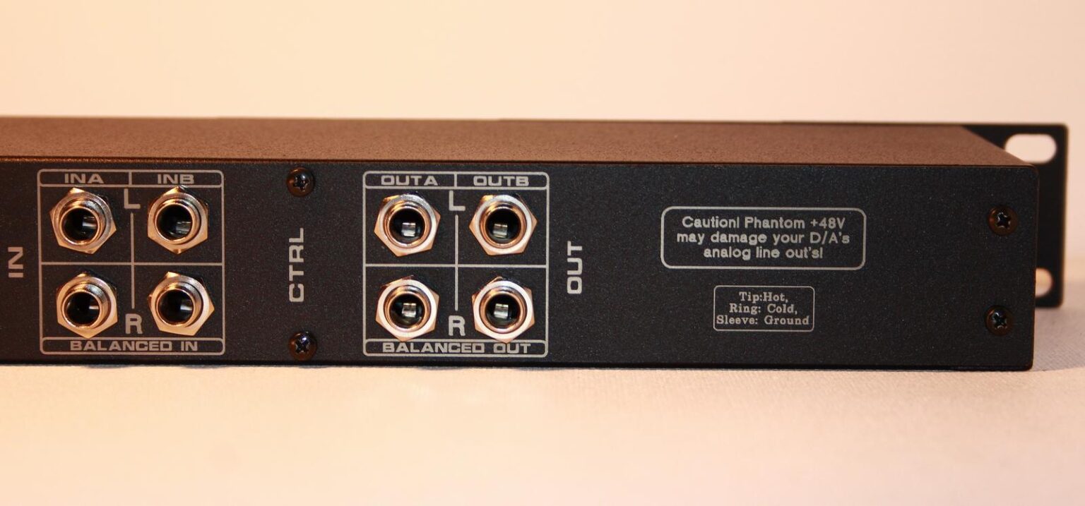 18x8 Hybrid Summing Mixer and Monitor Controller