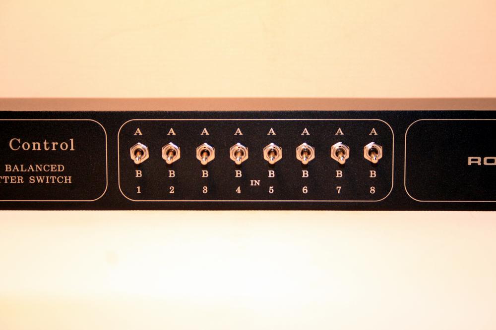 2-Way In DB25 Studio Switch Box – Signal Router, Splitter & Patchbay ...